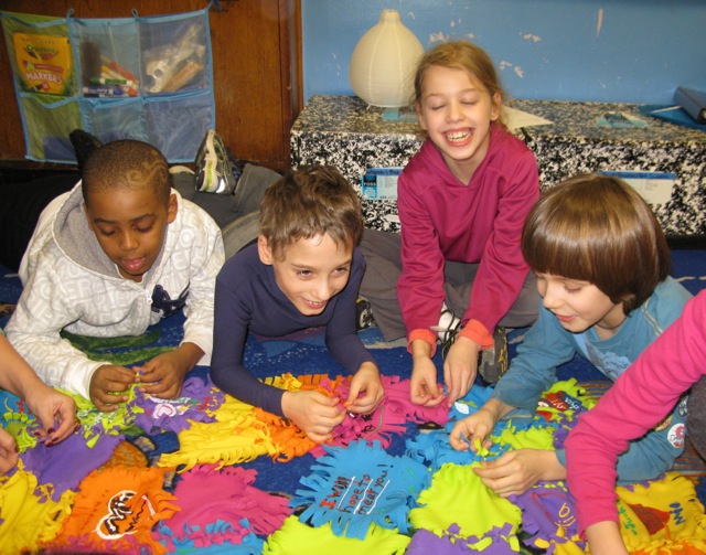 Building the Classroom Community With Picture Books | Scholastic